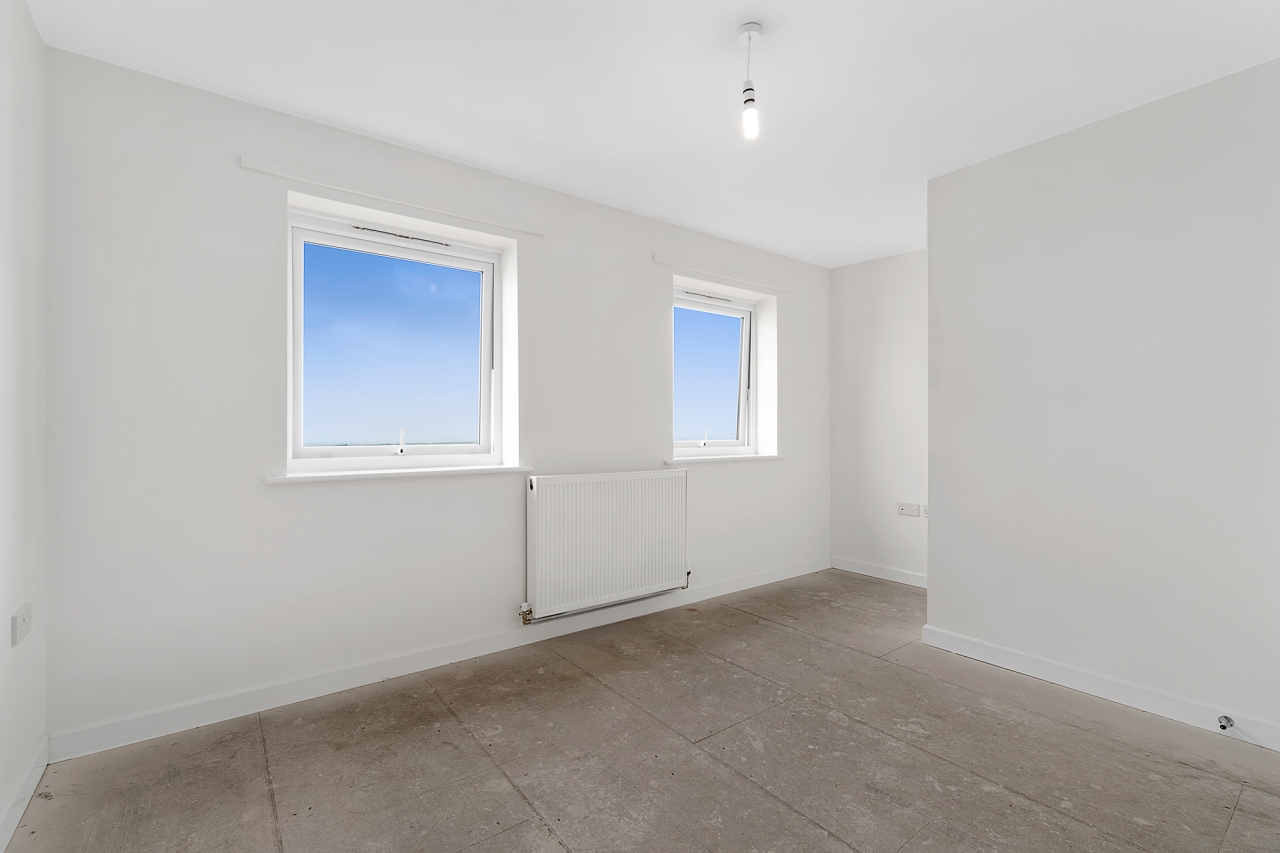 2 Bedroom Mid Terrace House | LiveWest